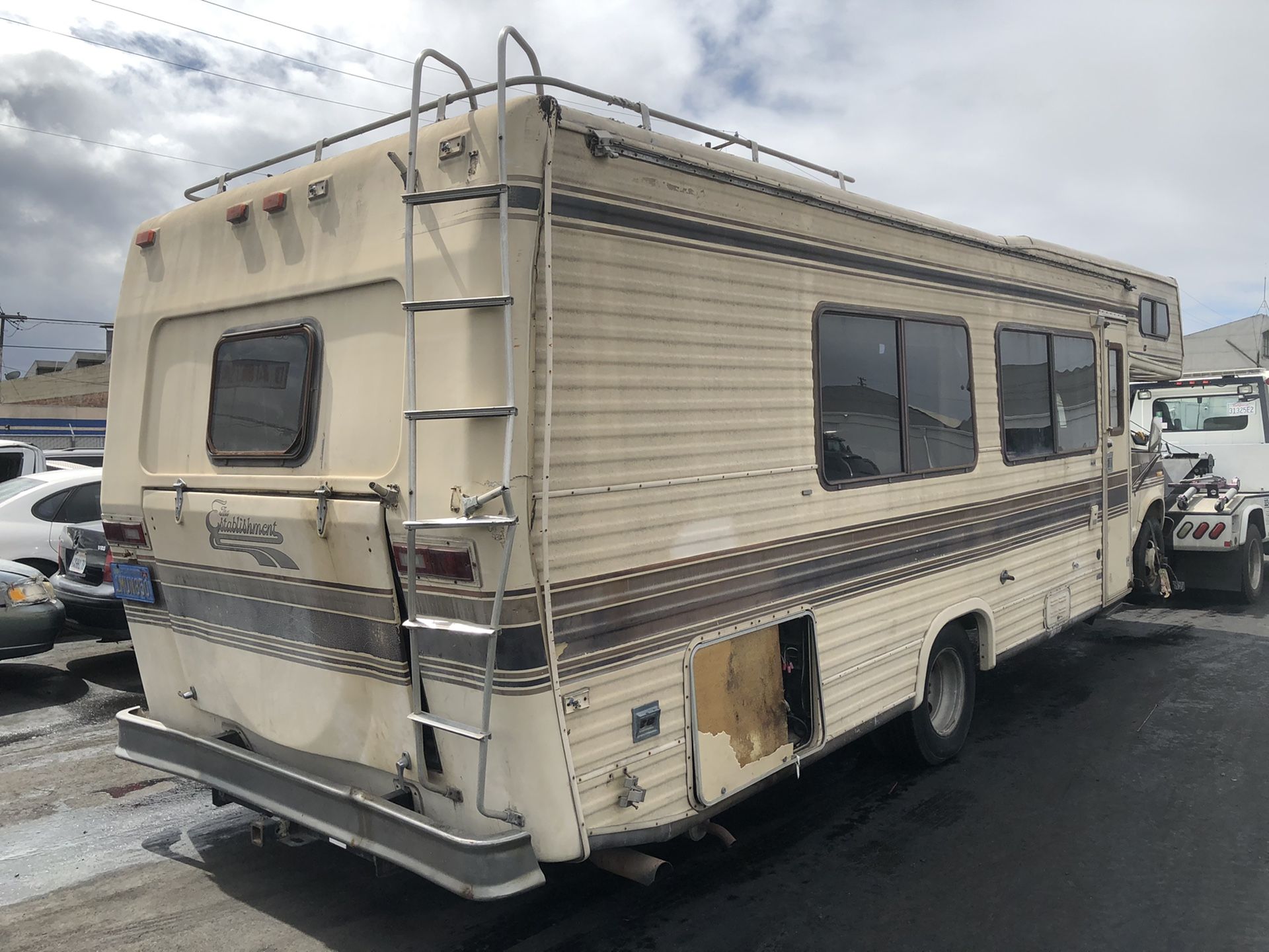 1985 Ford E350 Motorhome for Sale in Culver City, CA - OfferUp