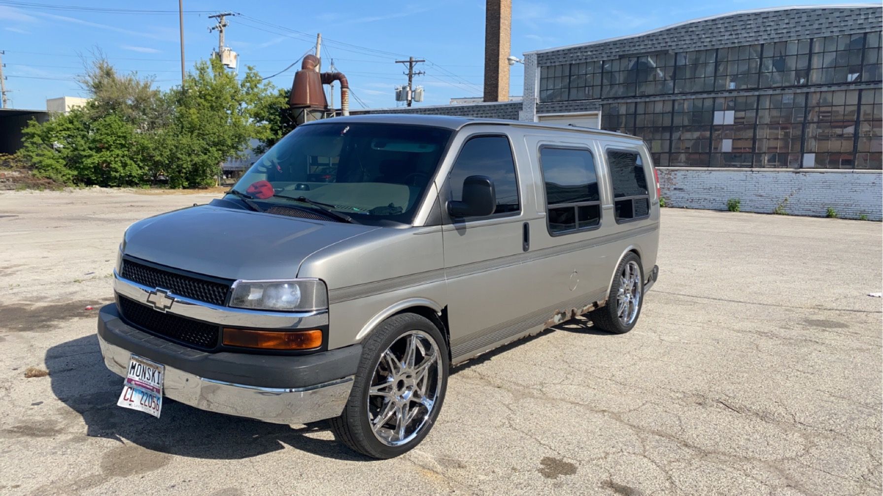 2004 Chevrolet Express for Sale in Chicago, IL - OfferUp