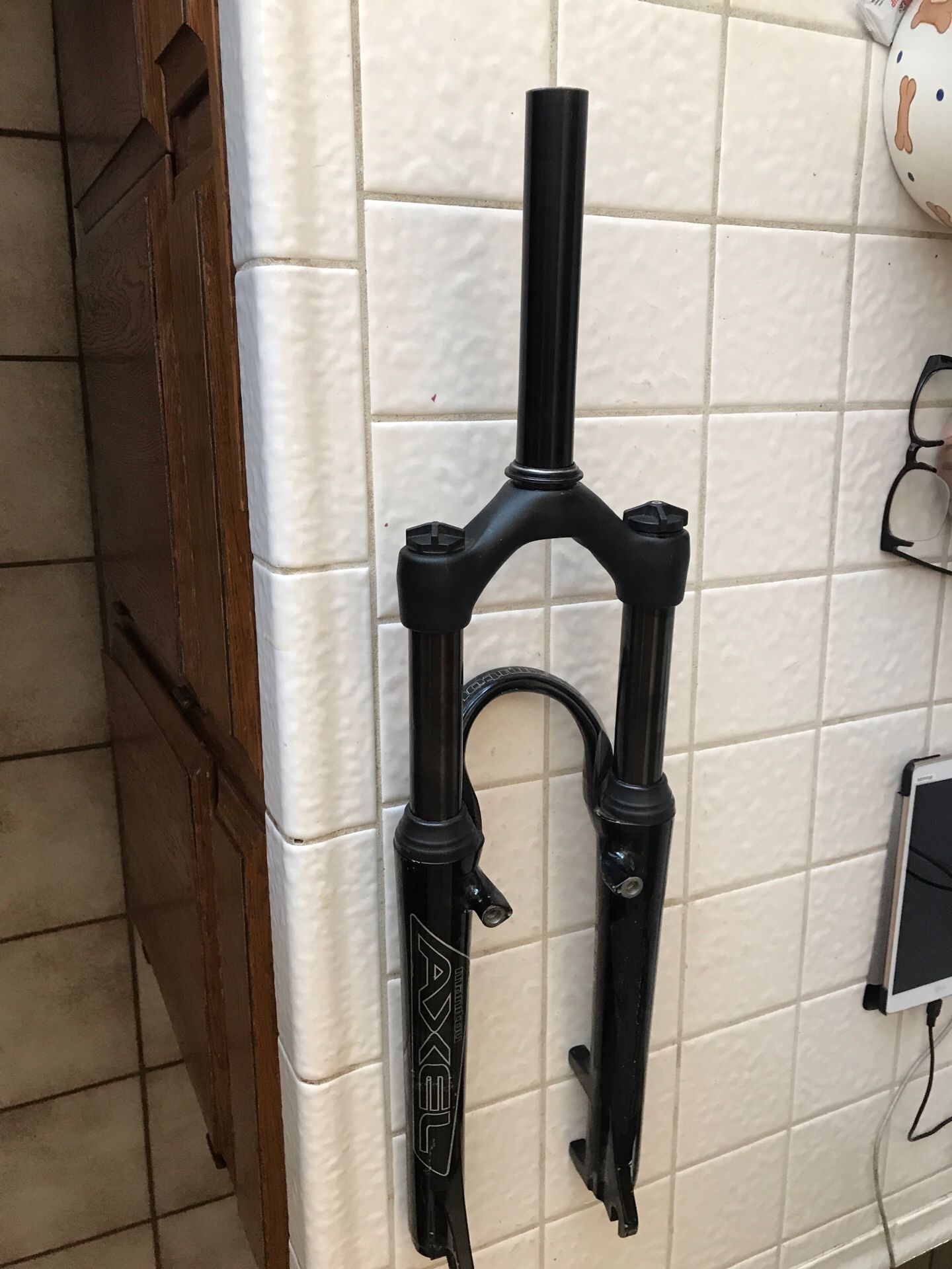 MANITOU AXEL COMP SUSPENSION FORKS FOR 26” for Sale in Riverside, CA ...