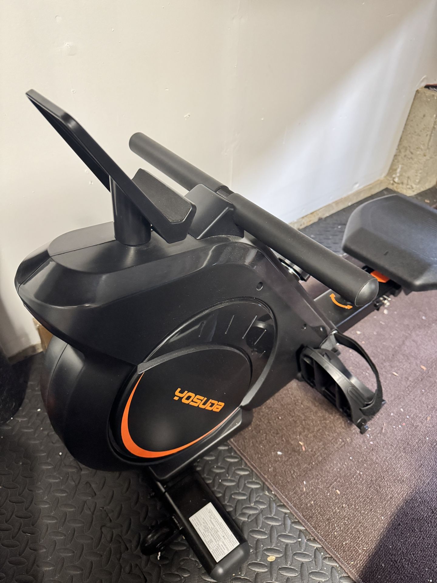YOSUDA Rowing Machine for Sale in Everett, WA - OfferUp