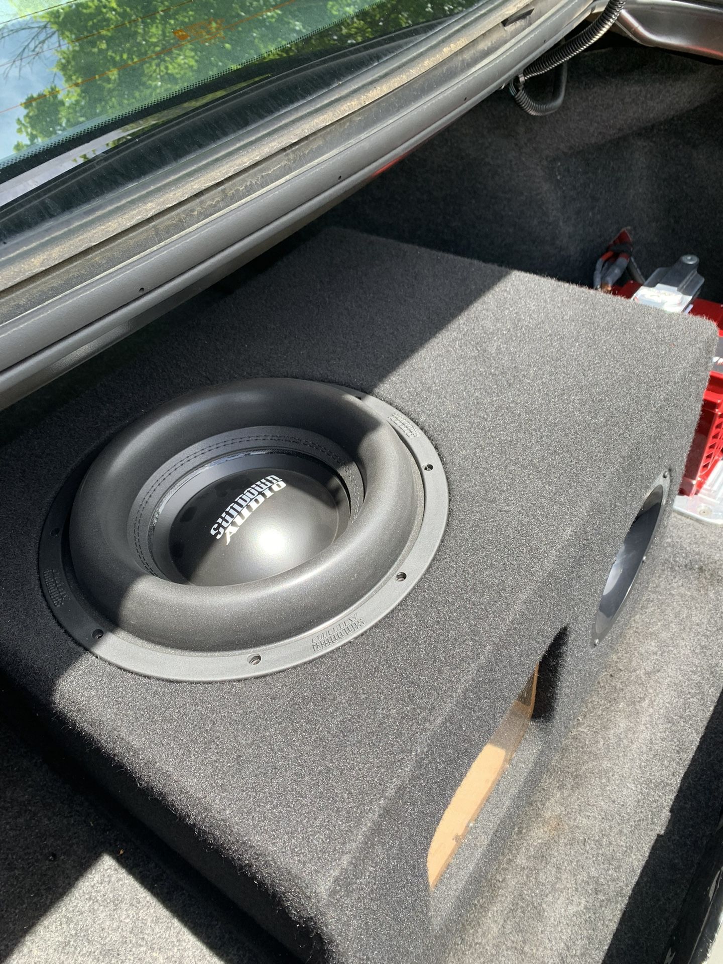 Sundown Z10. Subwoofer. Custom Box. 2000W rms for Sale in Grove City ...