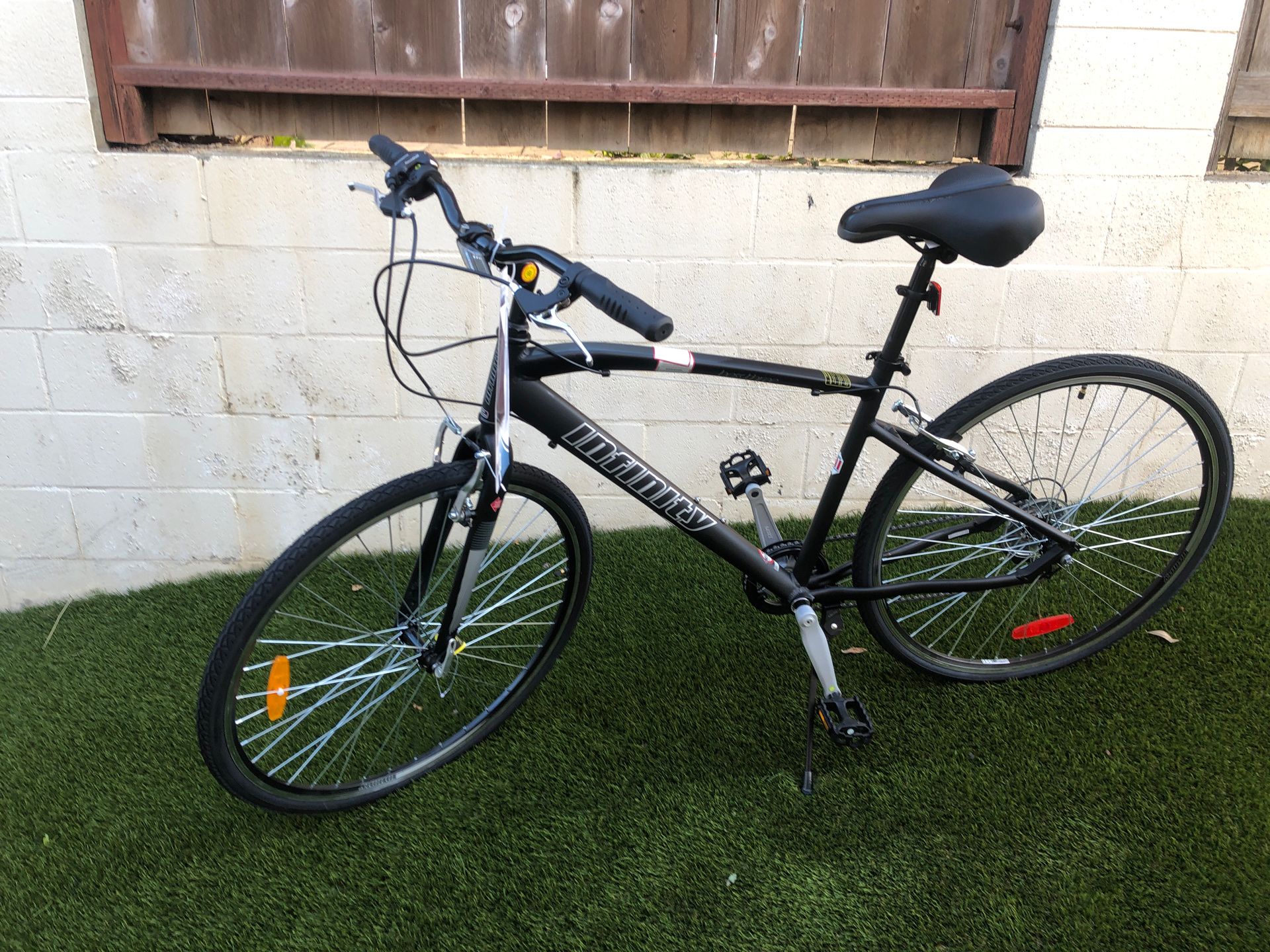 Hybrid Bike Infinity Boss 3 NEW!!! Aluminum Frame for Sale in Carlsbad ...