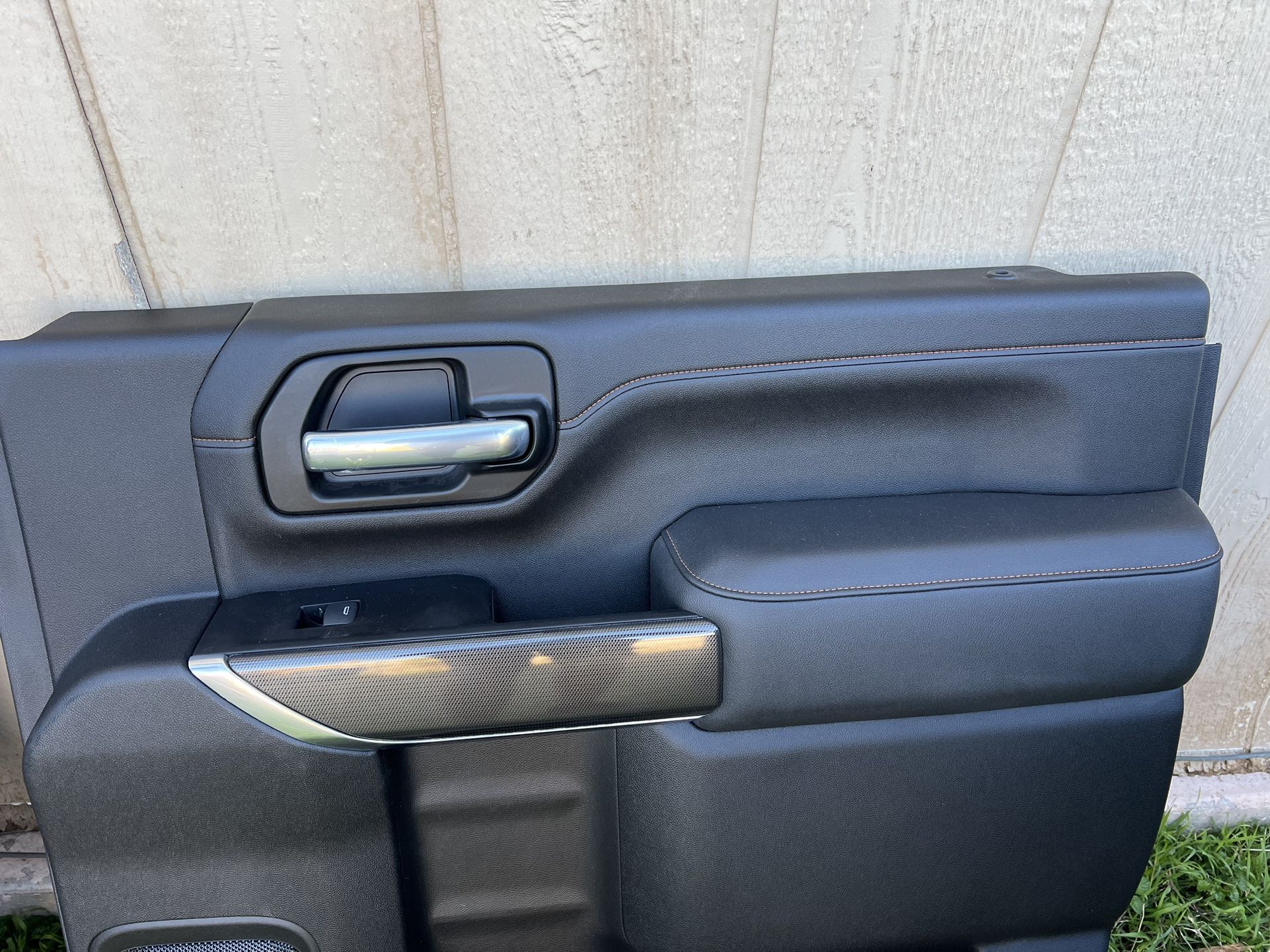 2020 Chevy Silverado Door Panels for Sale in Phoenix, AZ - OfferUp