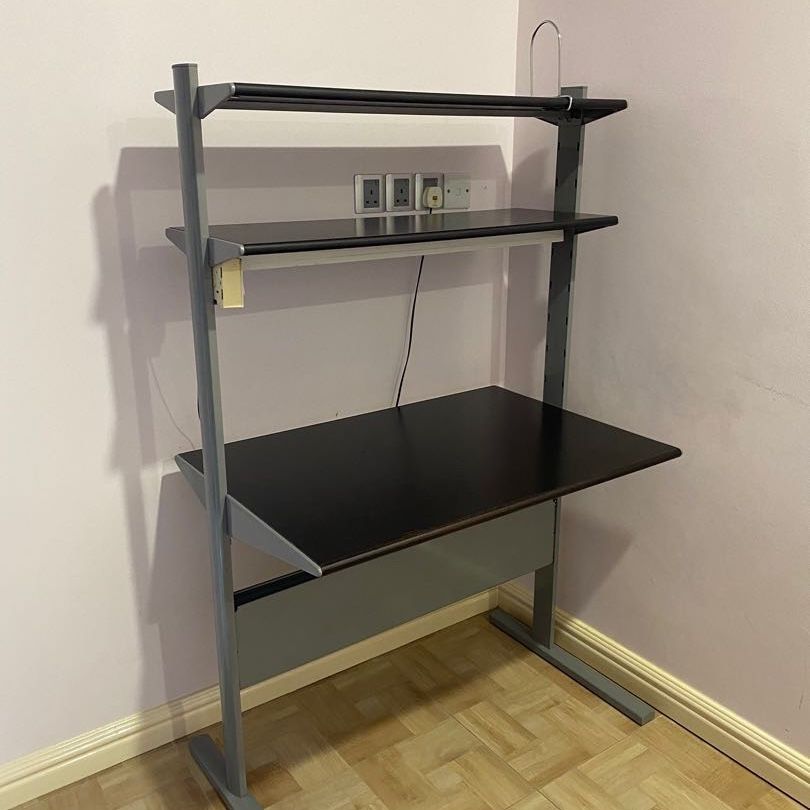 Ikea Desk Fredrik Workstation 28.5in x 47in for Sale in Bothell WA OfferUp