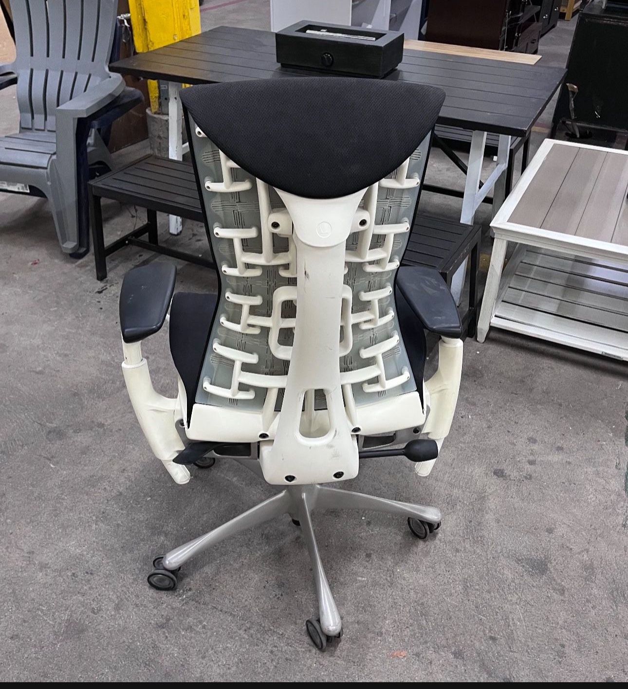 Herman Miller Embody Office Chairs Aeron’s Celle Mirra Cosm … for Sale ...