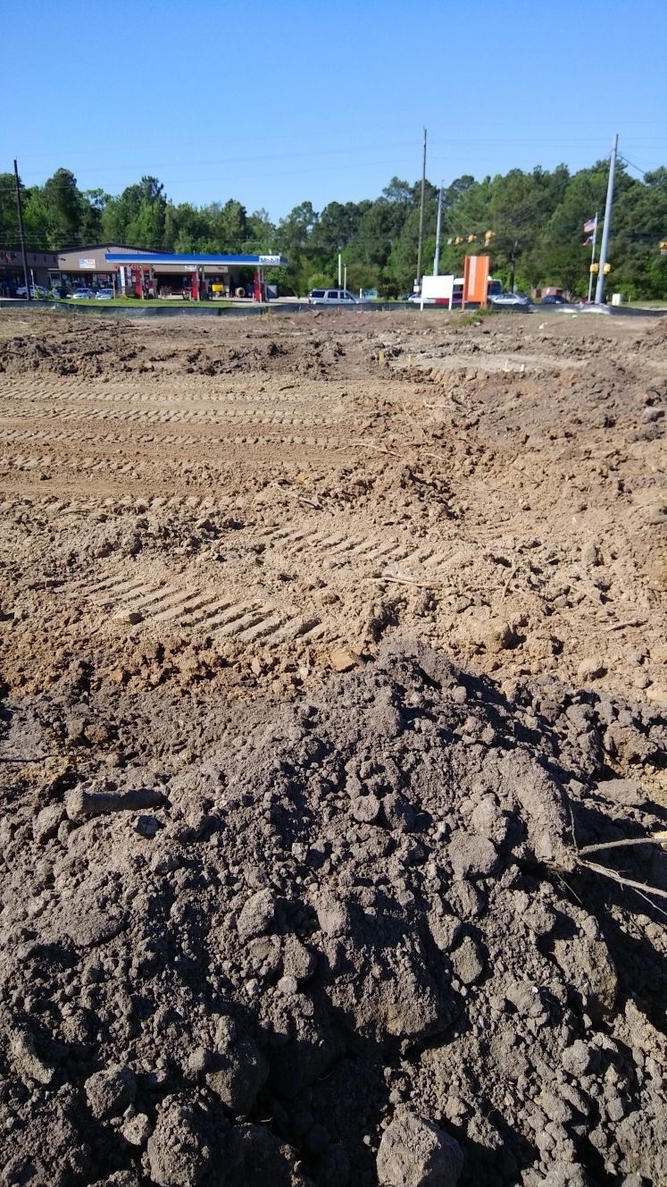 Top soil to be delivered/ clean common fill dirt for Sale in Houston ...
