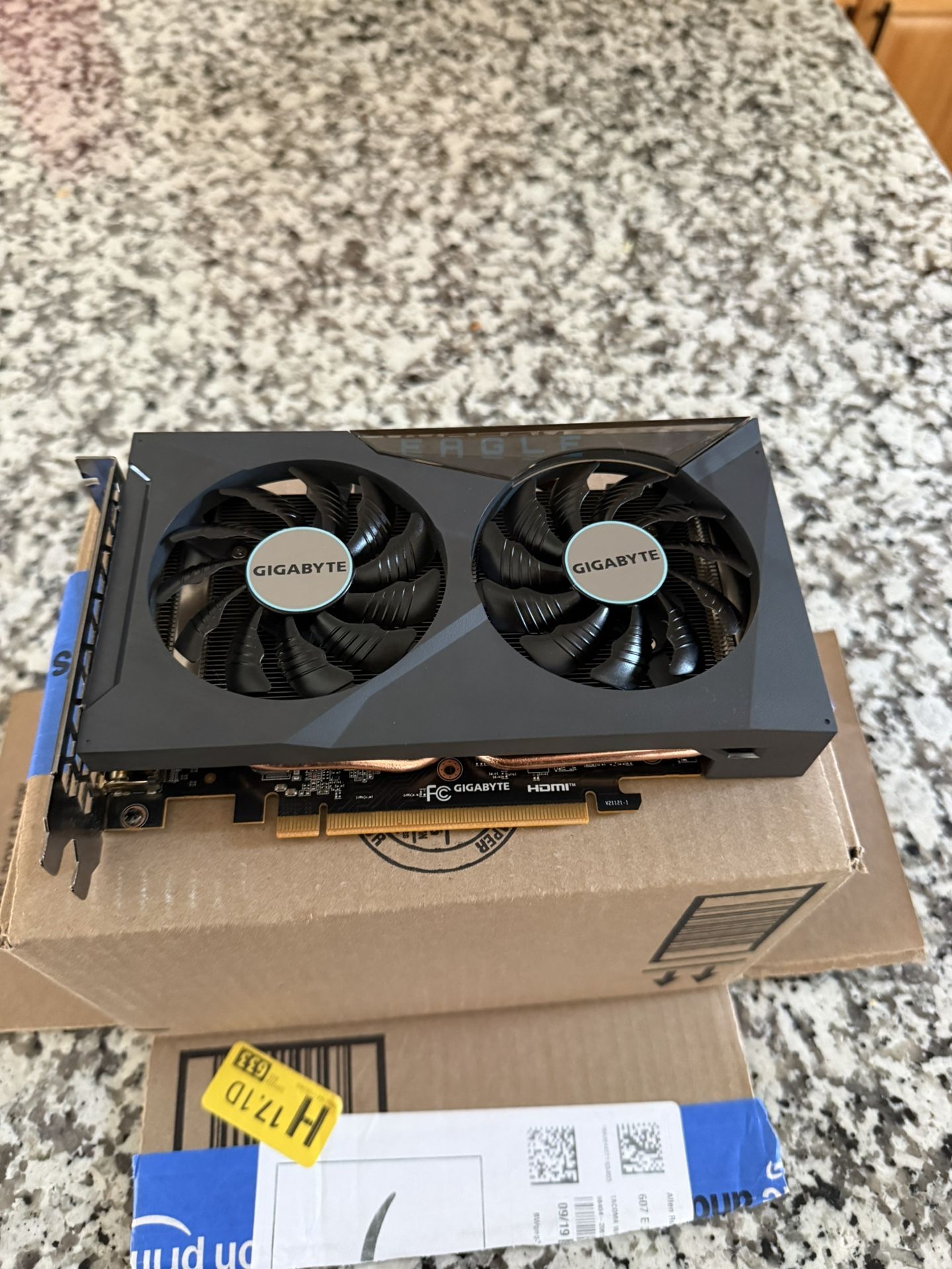 Rx 6500 XT GIGABYTE Model for Sale in Tacoma, WA - OfferUp