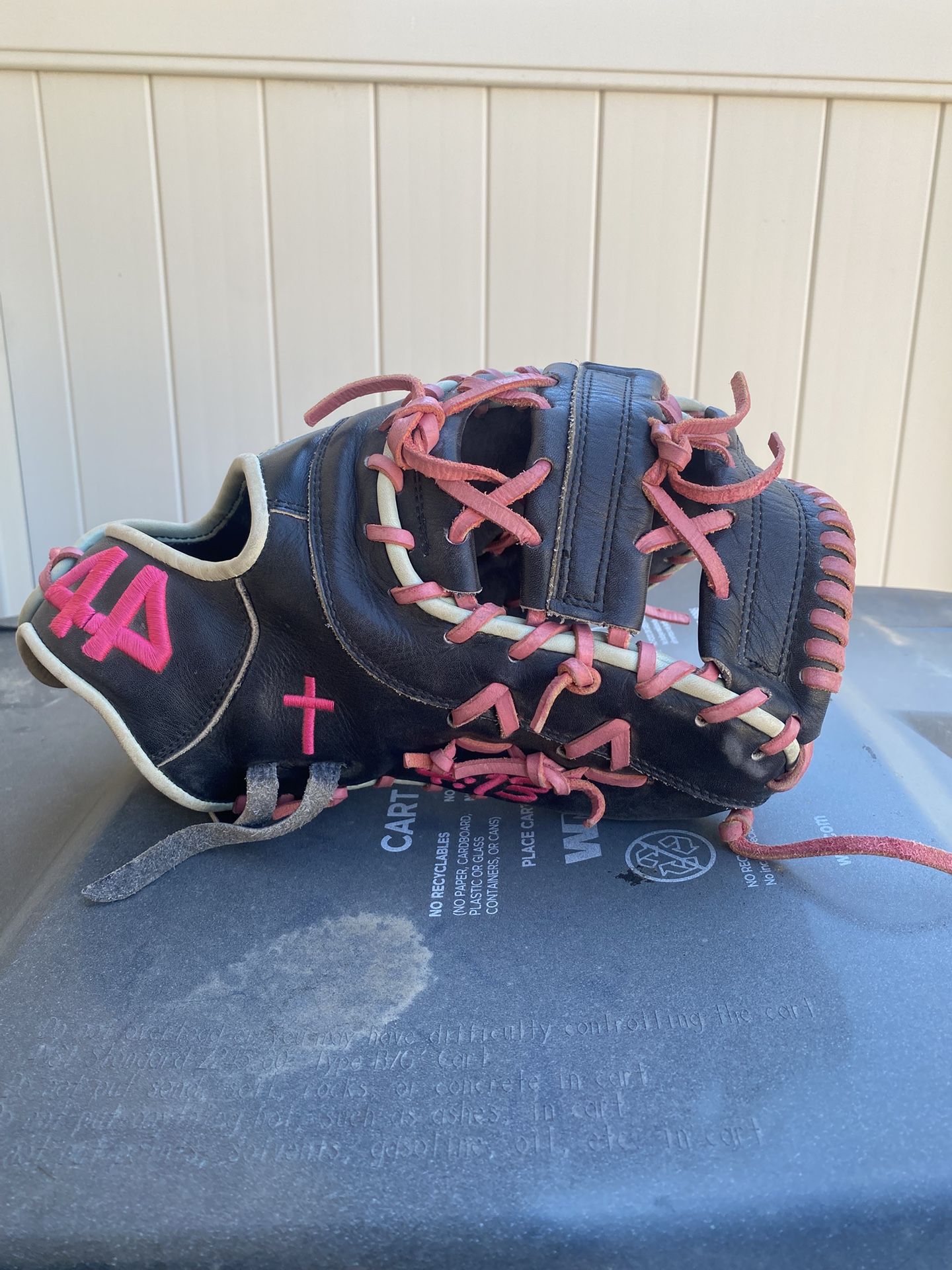 44 Pro 13” for Sale in Moreno Valley, CA - OfferUp