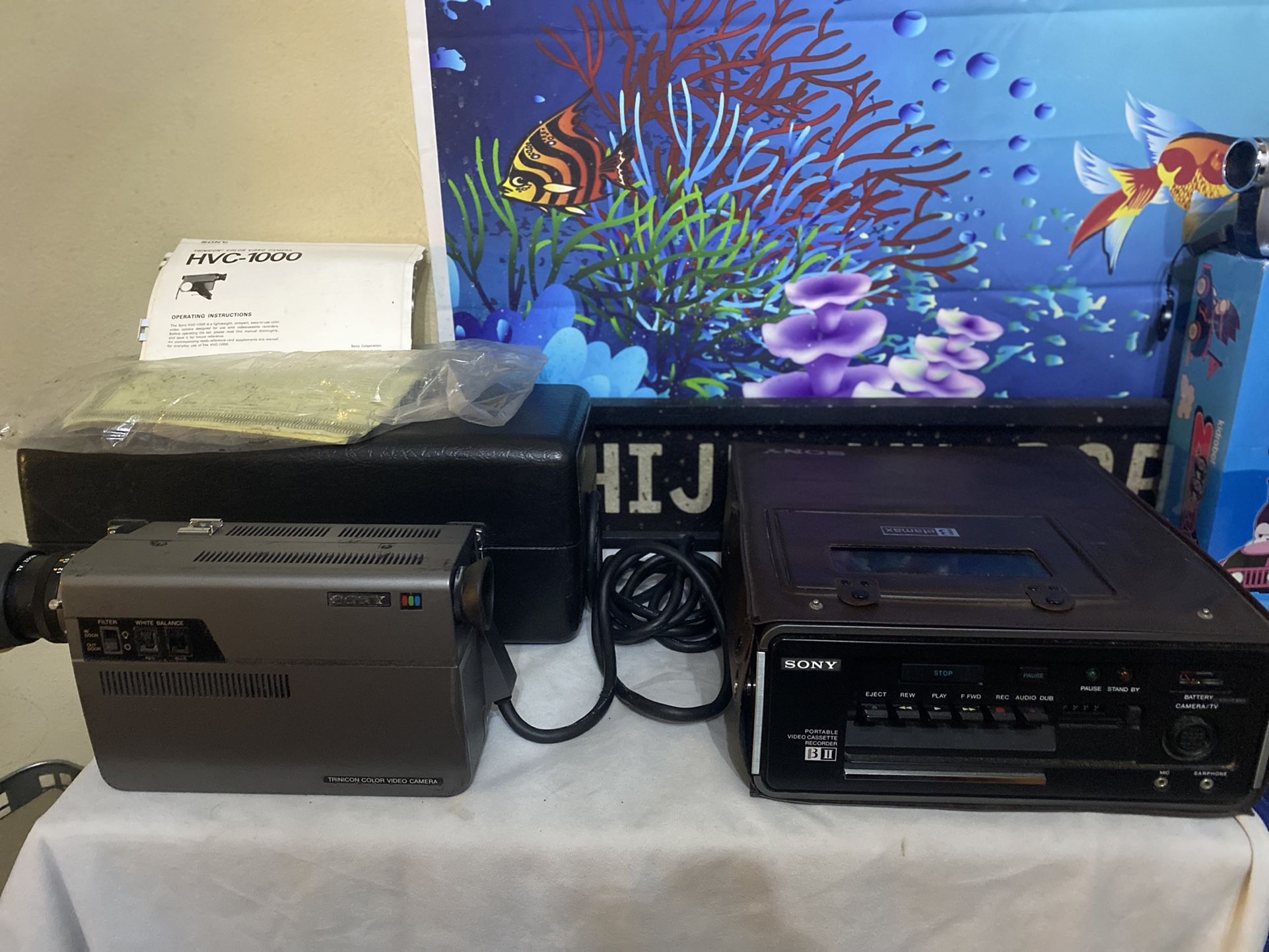 Sony Betamax Sl-3000 Portable Recorder and Sony hvc-1000 camera ...