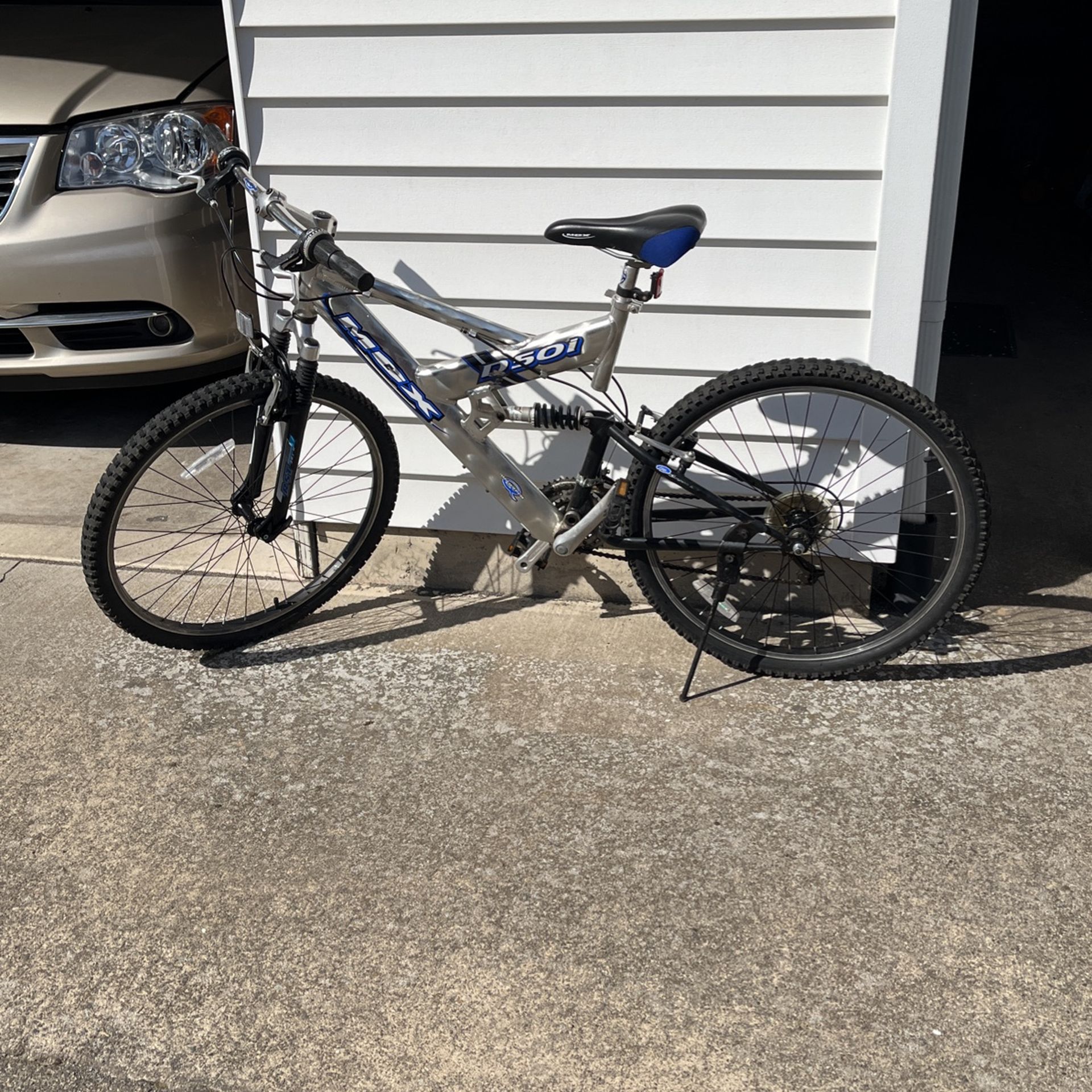 Mongoose MGX D50i Mountain Bike for Sale in Portland, OR - OfferUp