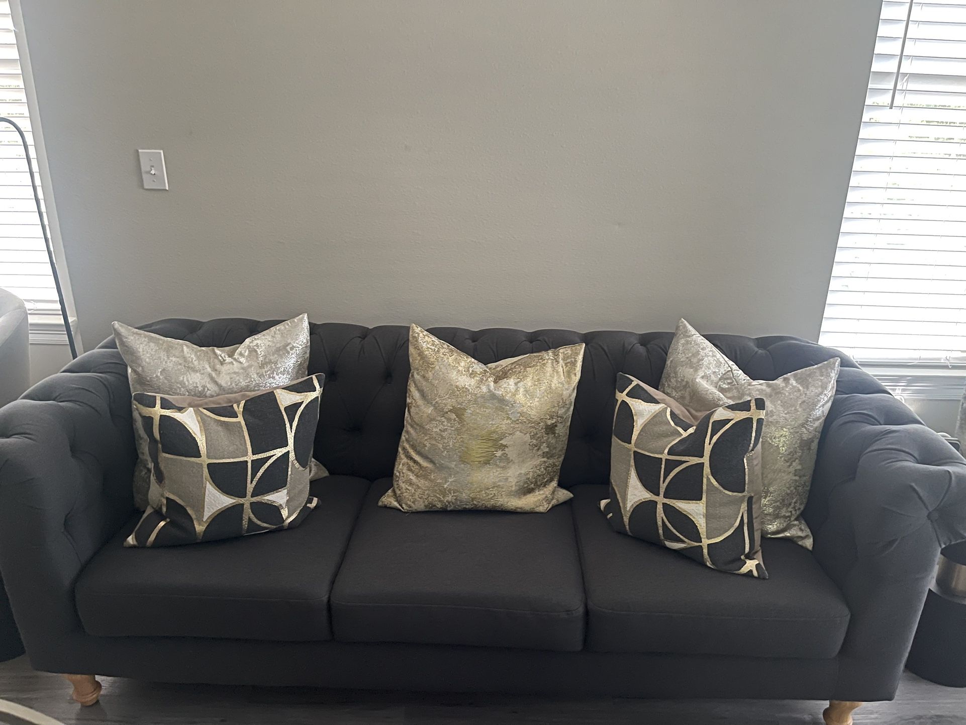 World market Chesterfield Sofa and Chair Set COFFEE TABLE FREE for Sale in Hammond LA OfferUp