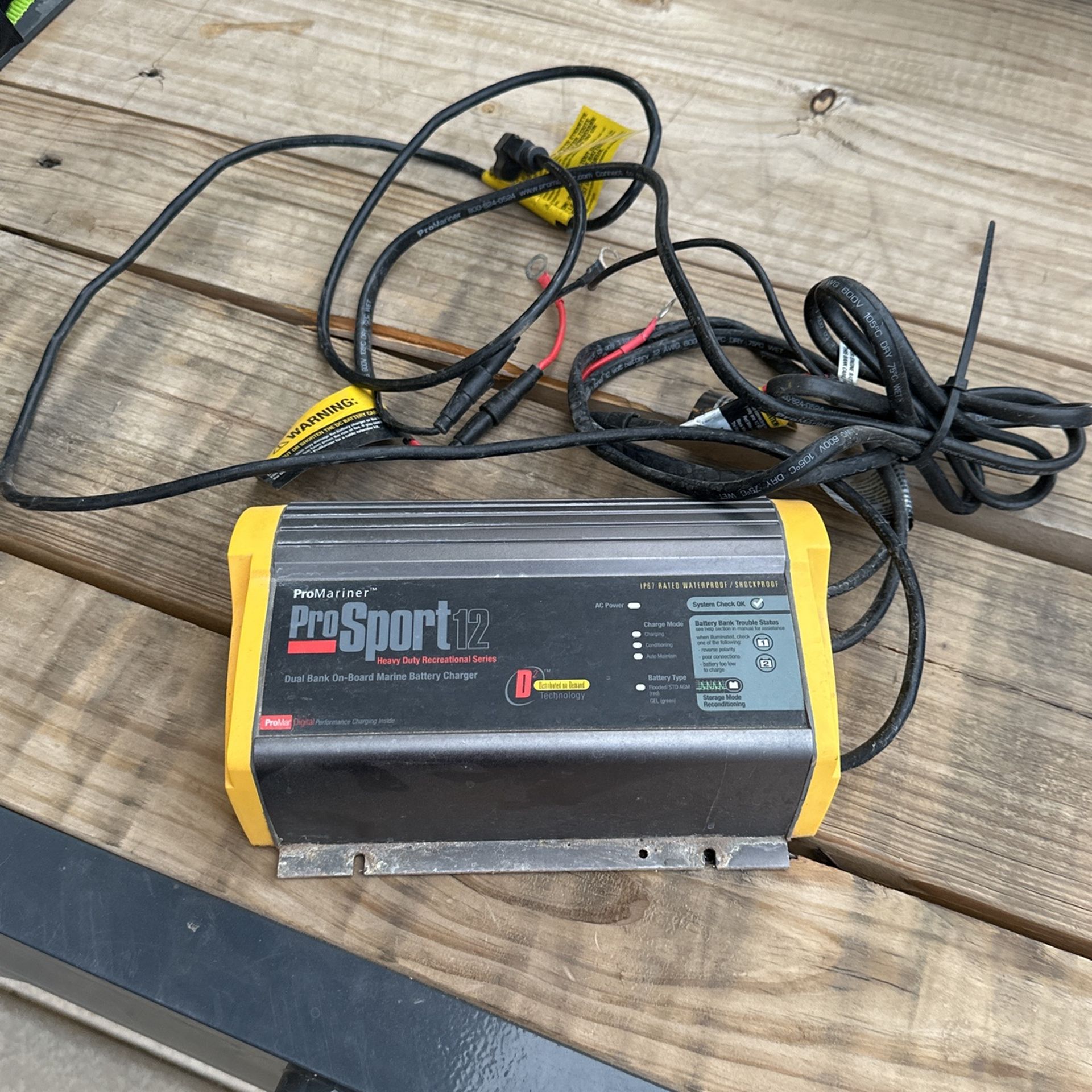 ProMariner Pro Sport 12 Dual Bank Battery charger for Sale in Sun City ...