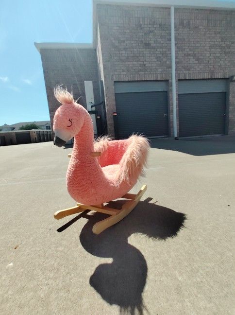 Flamingo Rocker for Sale in Carrollton, TX - OfferUp