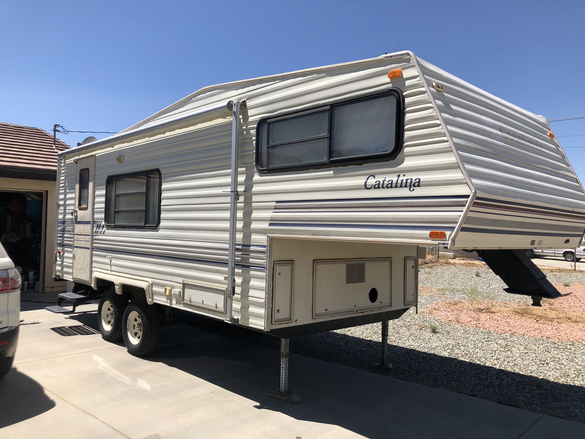 1990 Coachmen Catalina fifth wheel for Sale in Apple Valley, CA - OfferUp