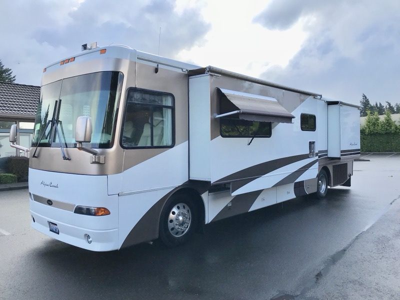 2002 alpine coach 36ft diesel pusher motorhome for Sale in WA, US - OfferUp