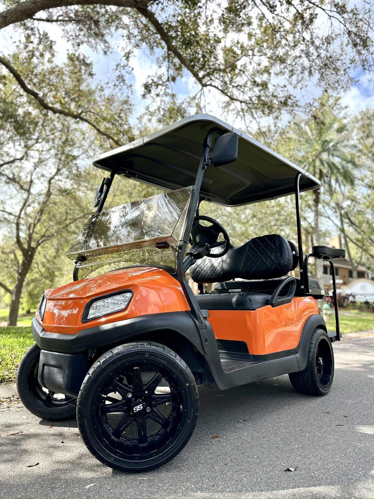 2020 CUSTOM CLUB CAR TEMPO GOLF CART for Sale in Aloma, FL - OfferUp