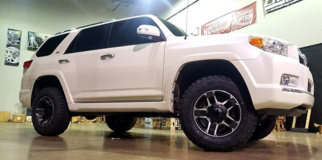 Leveling Kit & Installation. 4runner FJ Cruiser for Sale in Phoenix, AZ ...