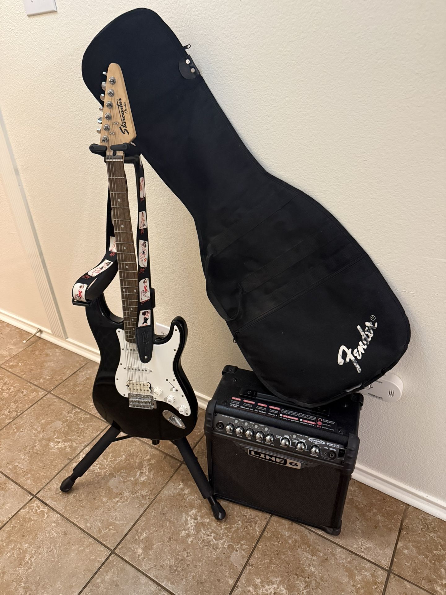 Fender Strat Starter Kit for Sale in San Antonio, TX - OfferUp