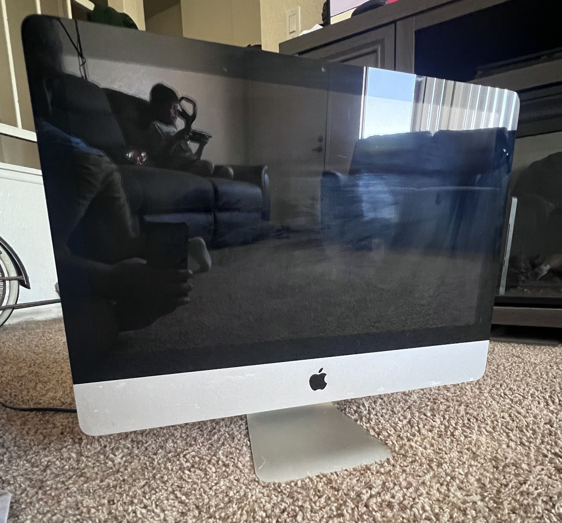 Apple Imac A1311 (2011) for Sale in Anaheim, CA - OfferUp
