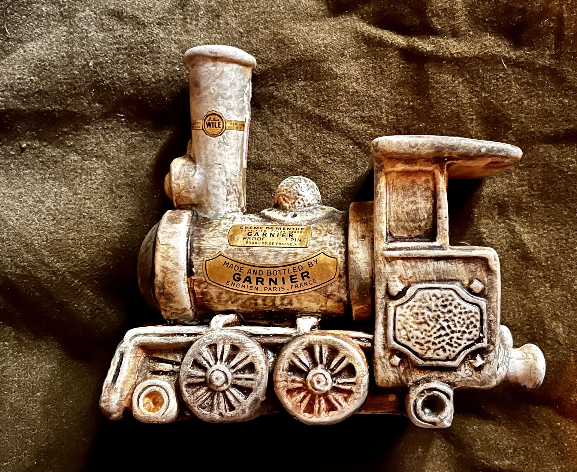 VINTAGE GARNIER LIQUEURE BOTTLE TRAIN ENGINE LOCOMOTIVE ITALY EMPTY for ...