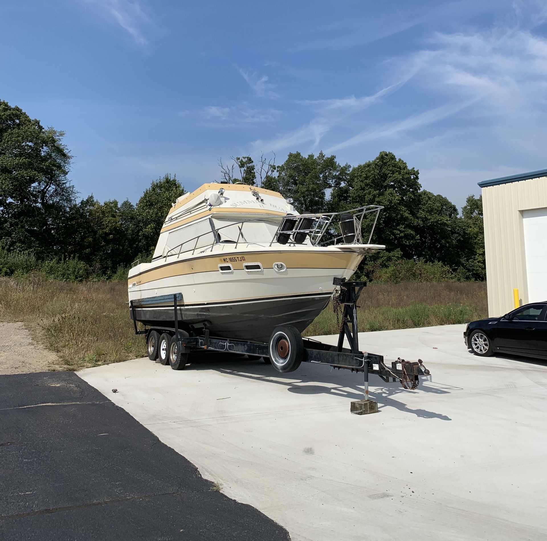 1979 Fiberform 28’ cabin cruiser w/fly-bridge and dual helms for Sale ...
