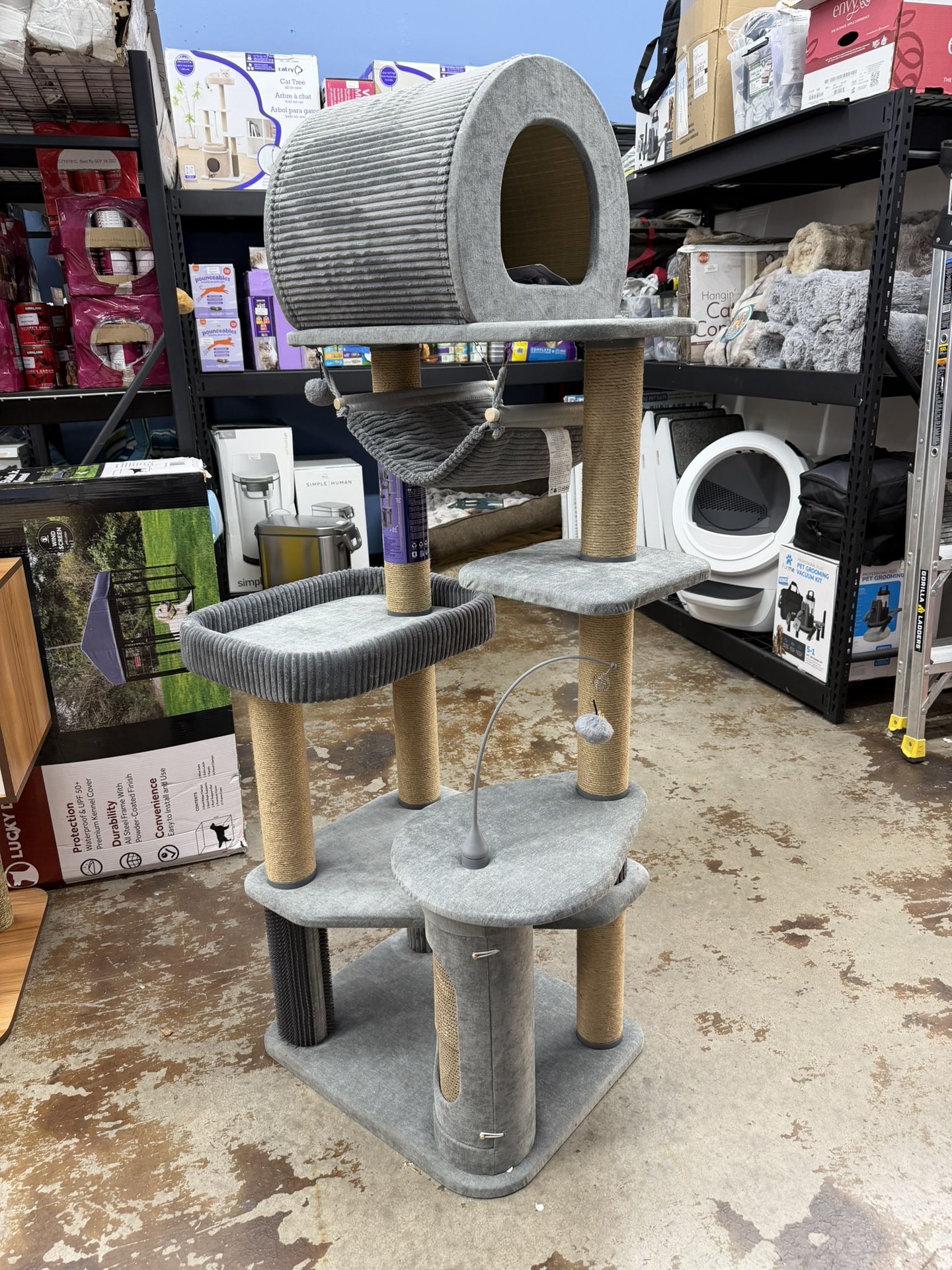 Cascade Cat Tree, With 5 Levels and Condo, Gray for Sale in Haltom City ...