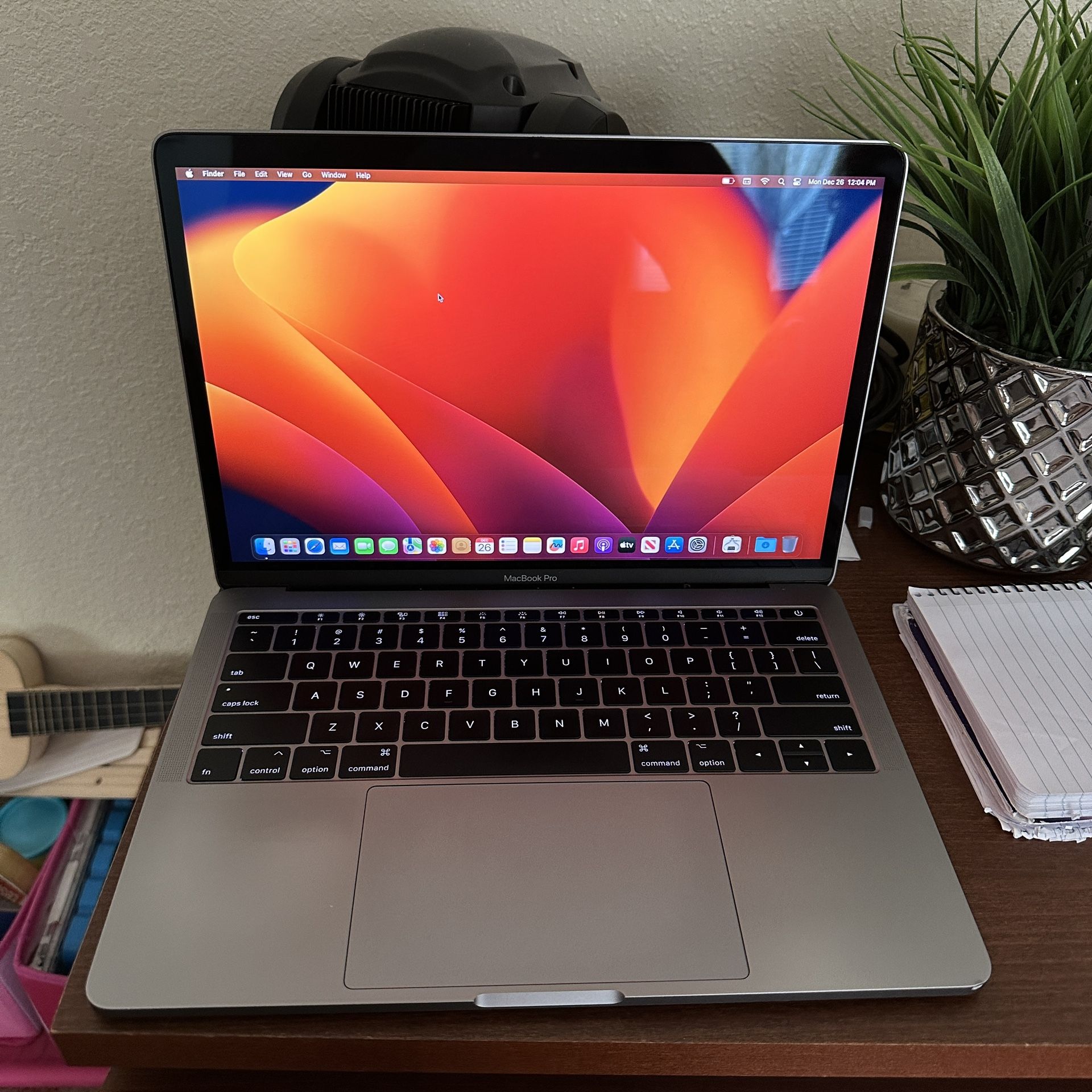MacBook Pro 2017 for Sale in Fullerton, CA - OfferUp