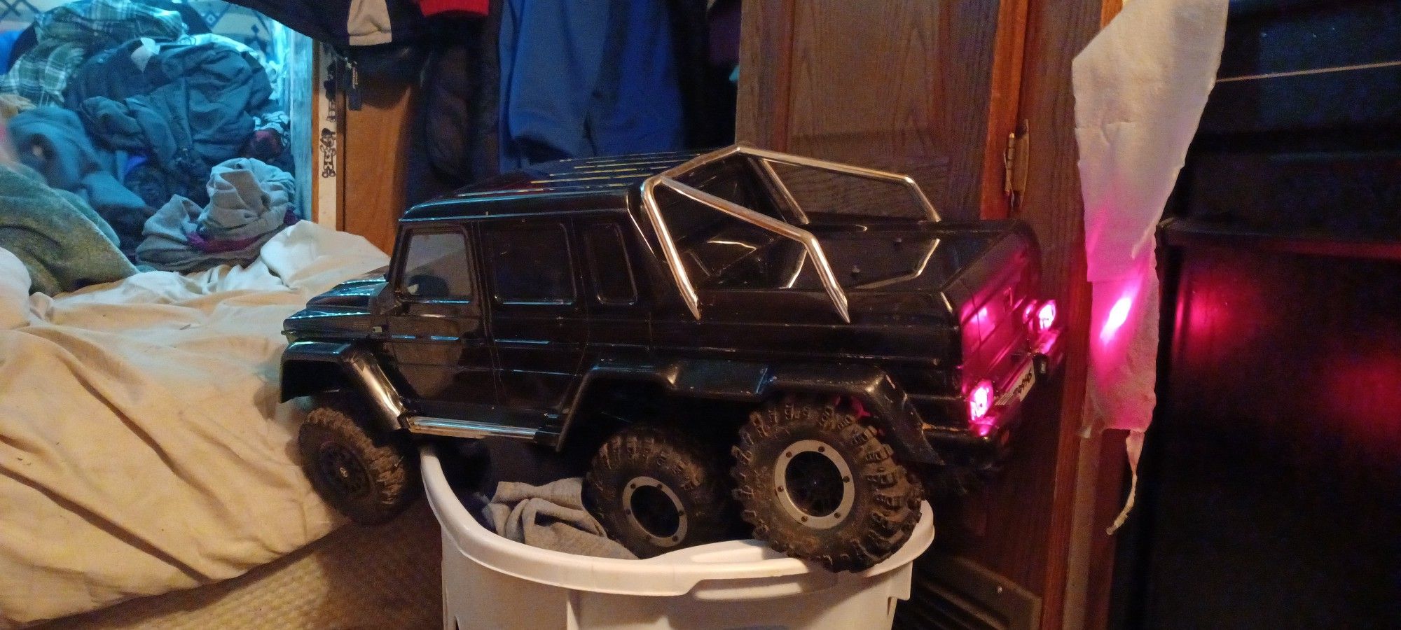 Traxxas TRX6 6x6 Crawler for Sale in Rochester, WA - OfferUp