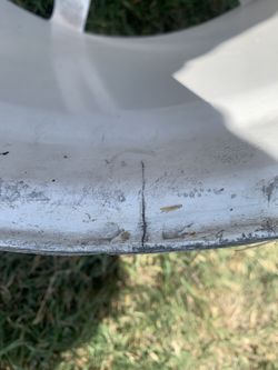 Mb battles 17x9.5+15 18x9.5+23 for Sale in Fontana, CA - OfferUp