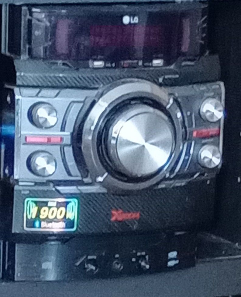 LG Stereo With CD Player for Sale in Balch Springs, TX - OfferUp