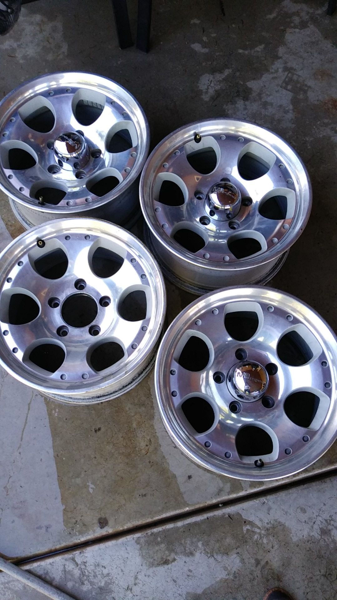 15 inch rims for Sale in El Mirage, AZ - OfferUp