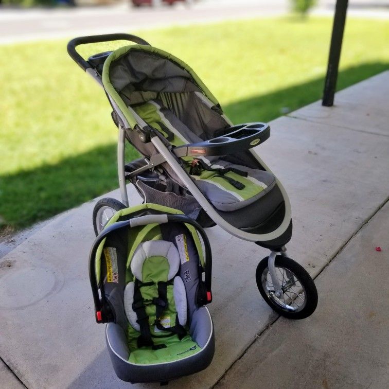 Graco Jogging Stroller and Carseat for Sale in Mesa, AZ - OfferUp