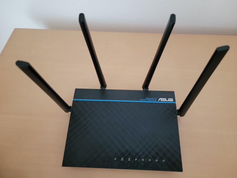 ASUS Wireless-AC1700 Dual Band Gigabit Router (Up to 1700 Mbps) for ...