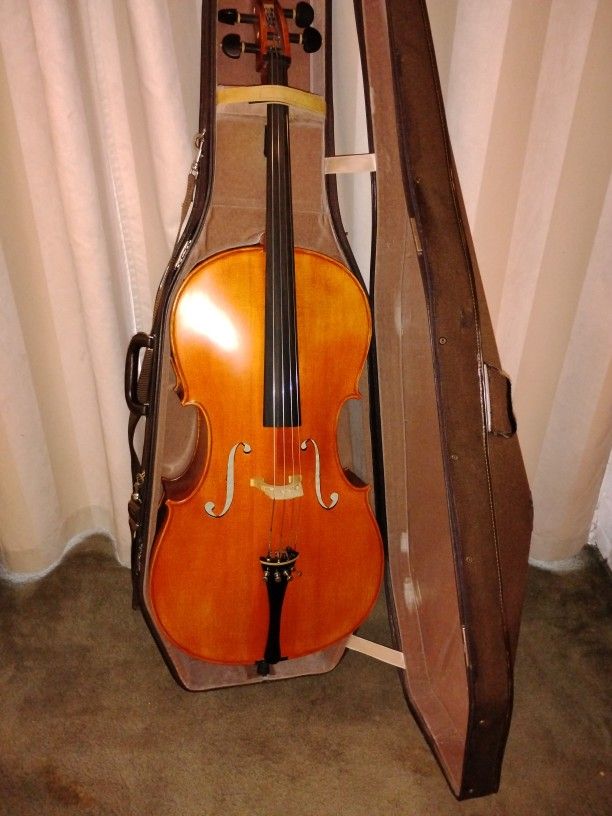 4/4 Cello W/Hard Case, Bow for Sale in Everett, WA - OfferUp