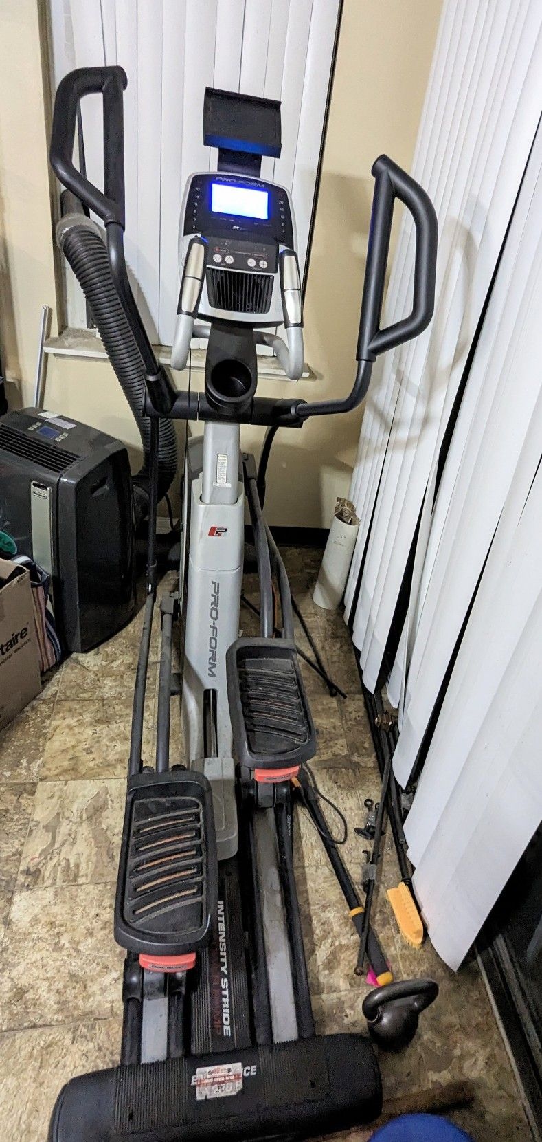 Proform Elliptical Machine for Sale in Glendora, CA - OfferUp