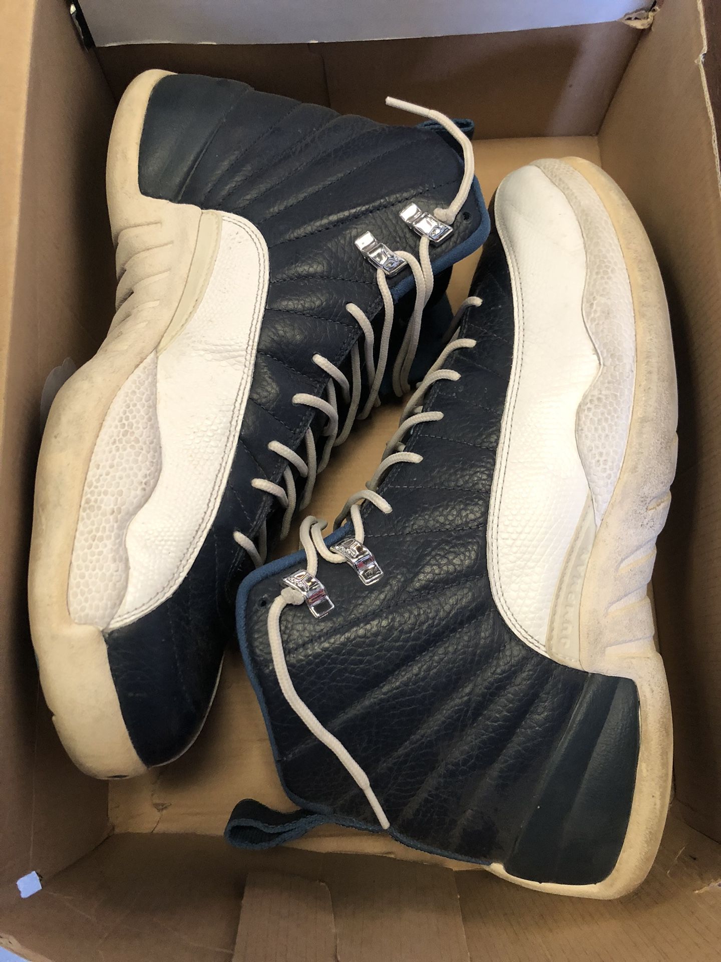 Jordan 12 Obsidian