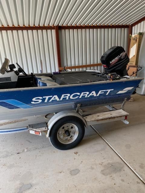 17 Foot Starcraft Bass Boat for Sale in Scottsdale, AZ - OfferUp