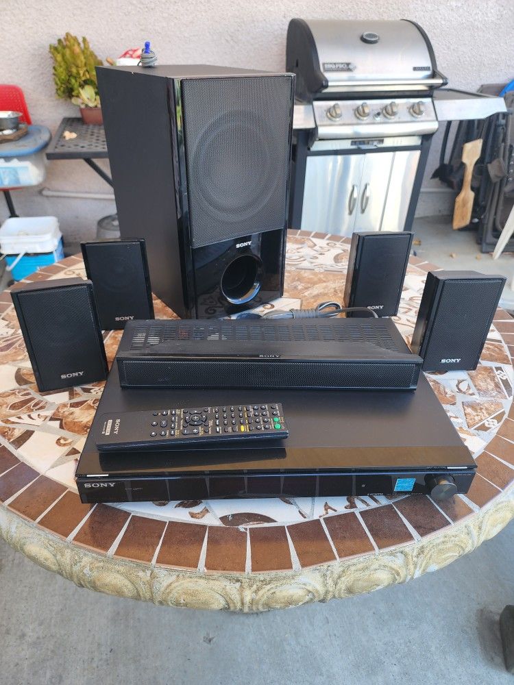 Sony Surround Sound for Sale in Corona, CA - OfferUp