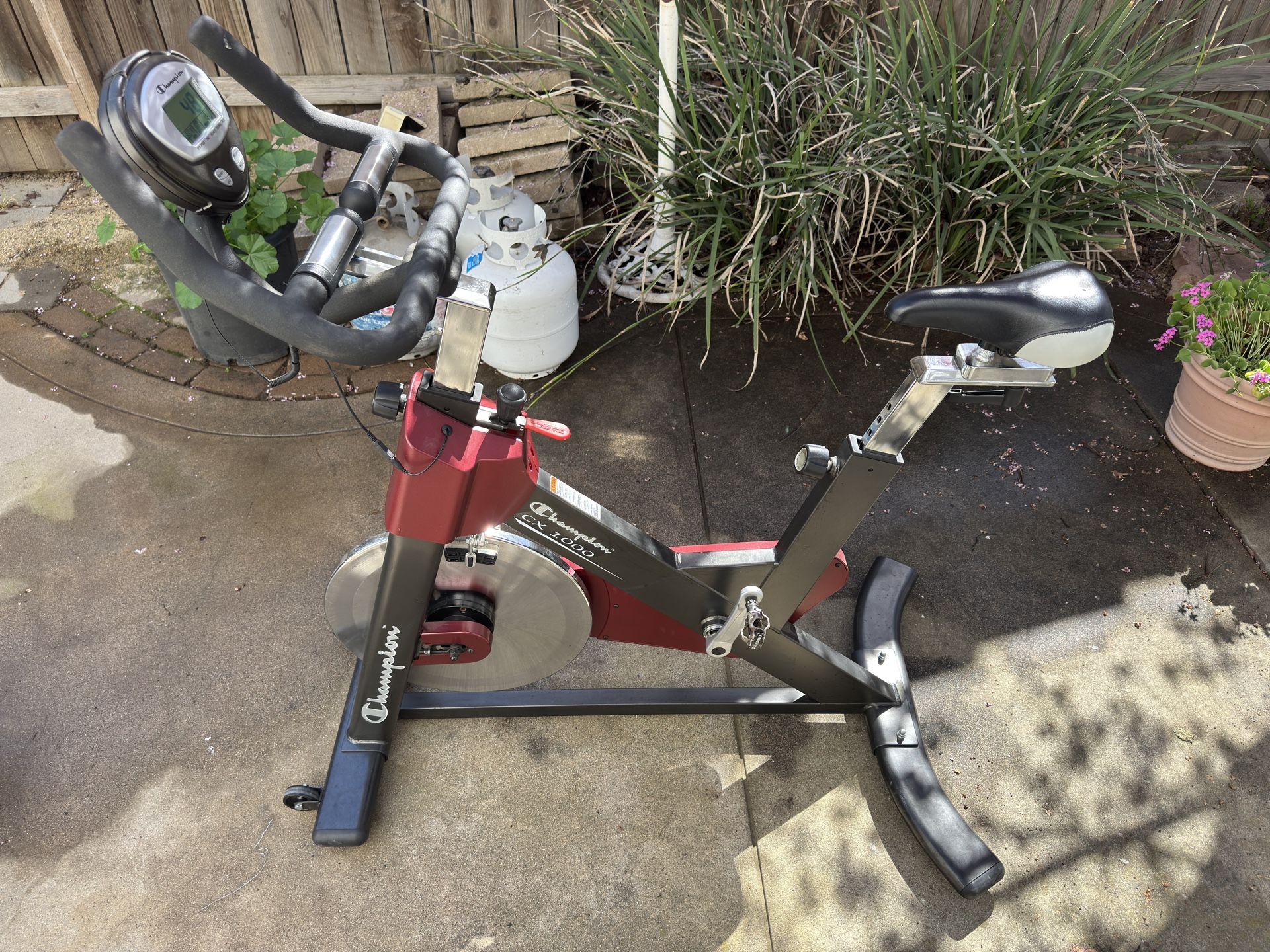 Champion CX 1000 Spin Bike ***REDUCED** for Sale in Clovis, CA - OfferUp