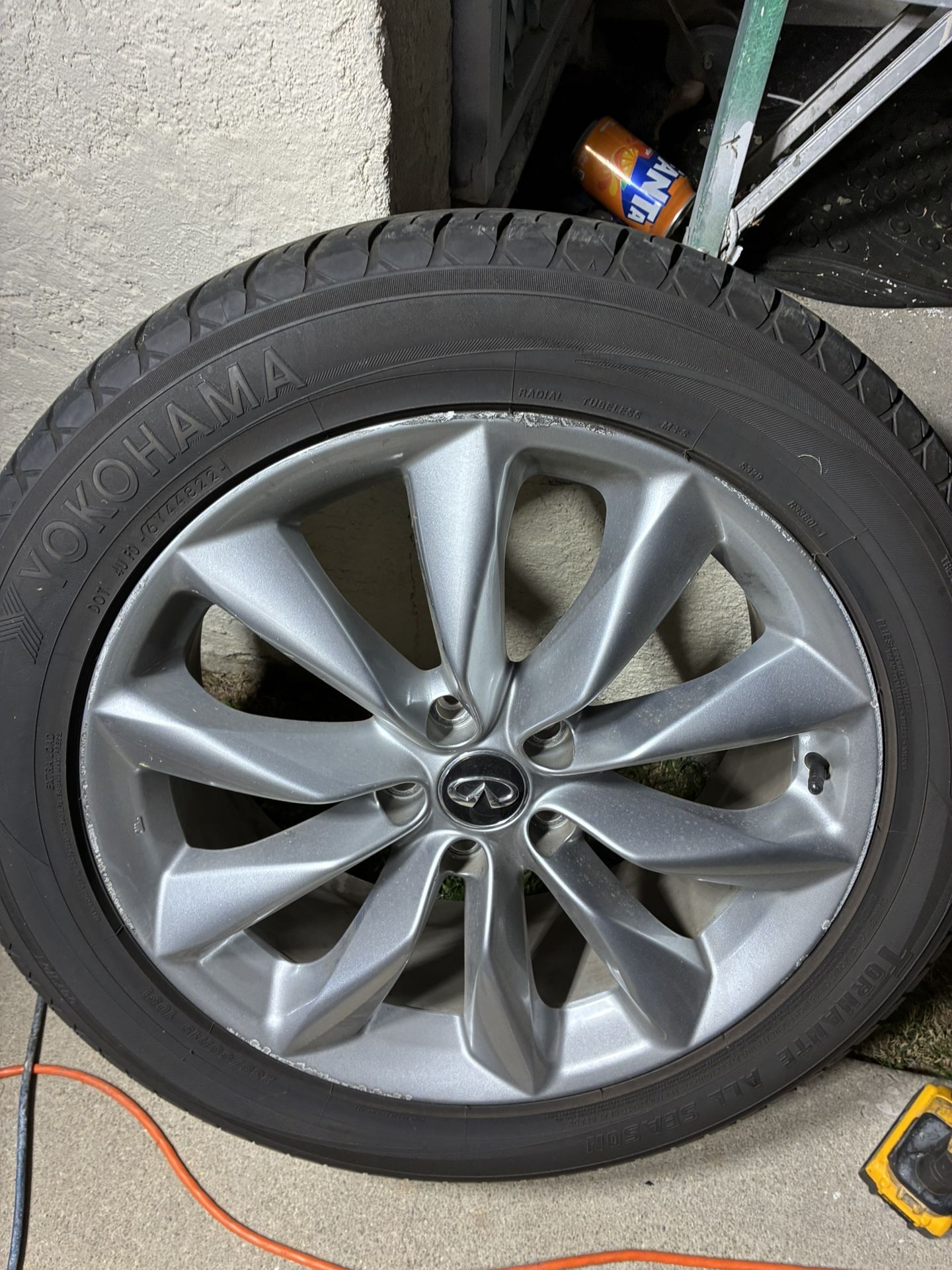 2020 infinity qx50 rim…. 200 each we have 3 left for Sale in Los ...