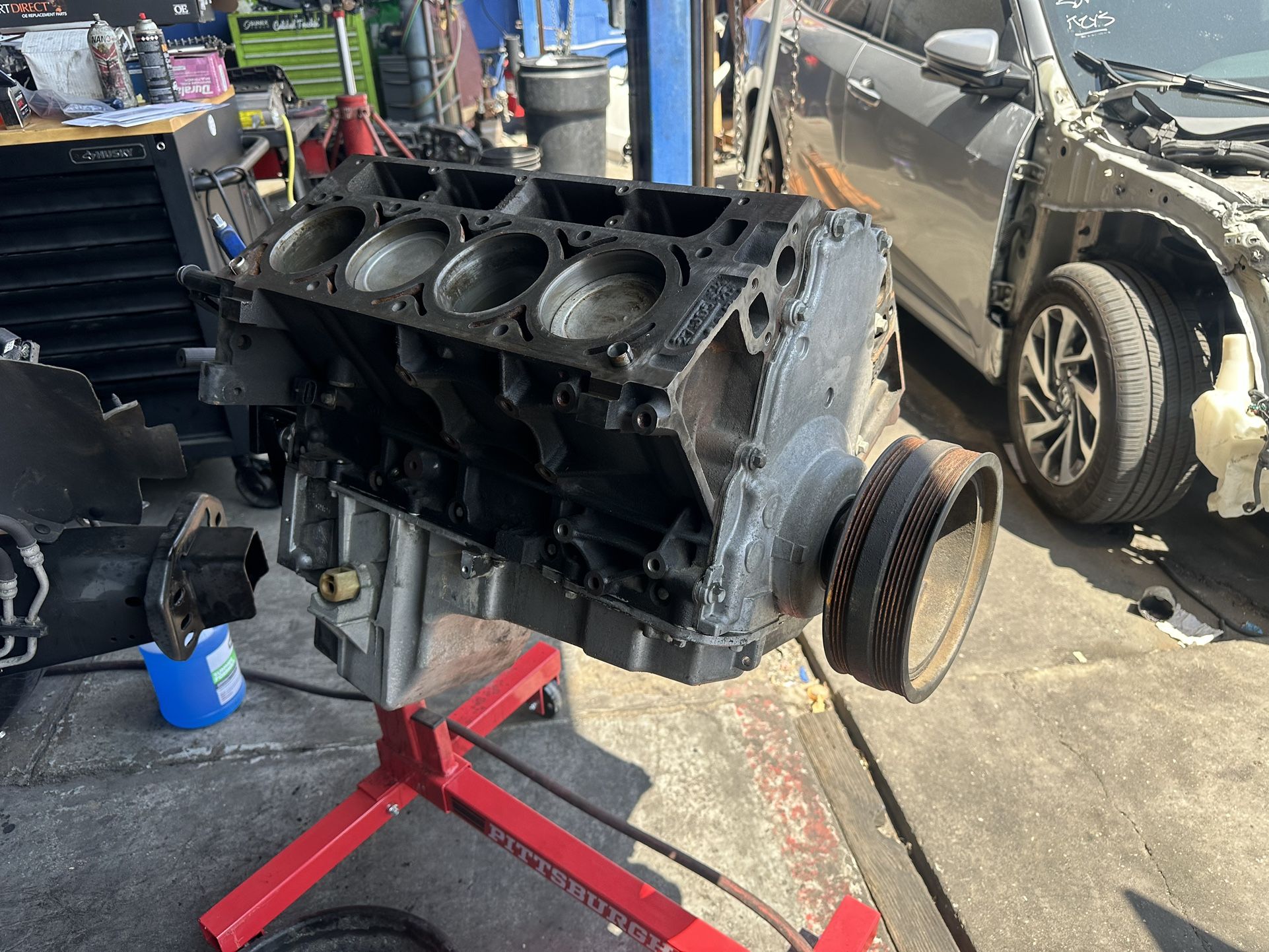 5.3 Engine Block for Sale in Los Angeles, CA - OfferUp