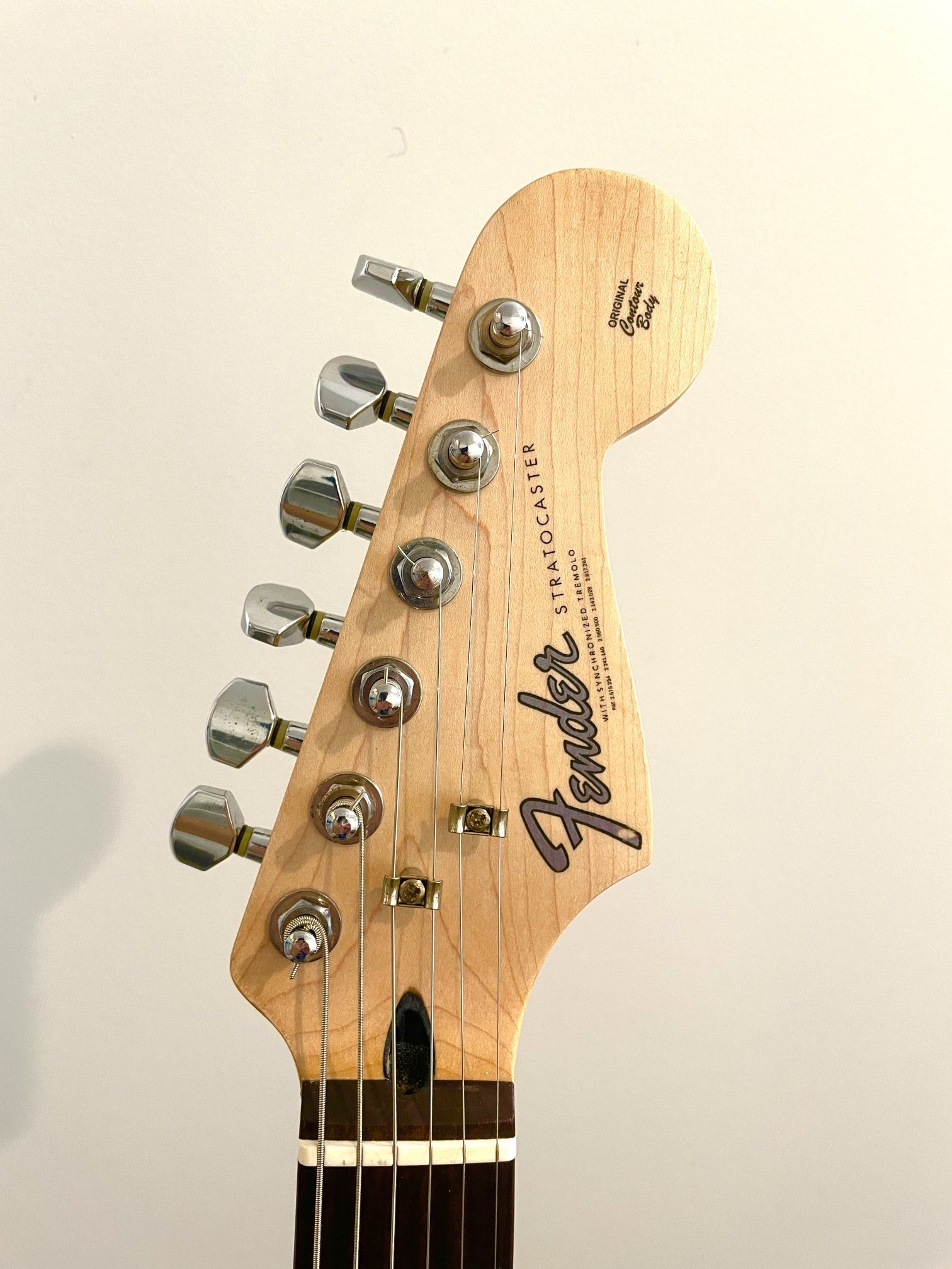 Fender Stratocaster Purple Pearl Limited Edition Electric Guitar for ...
