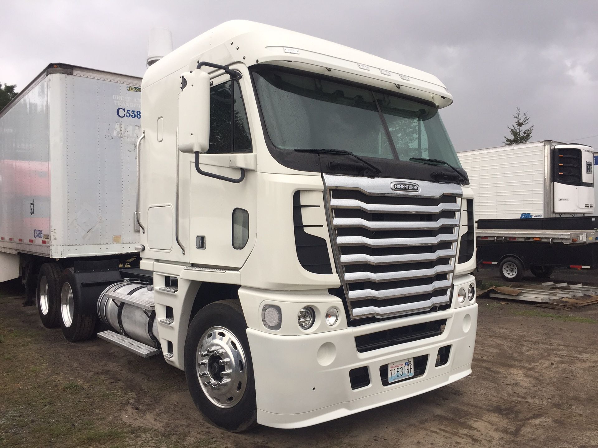 Freightliner Argosy Euro Style Cabover for Sale in Vancouver, WA - OfferUp