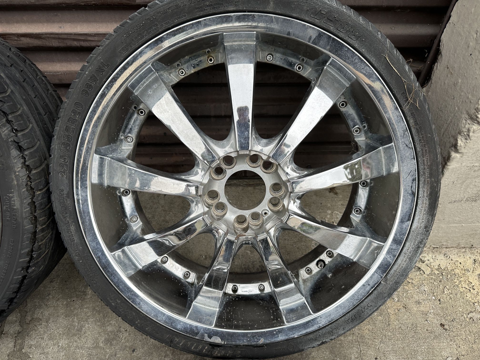 20 inch chrome rims with old tires. 5 lugs 115mm 120mm for Sale in ...