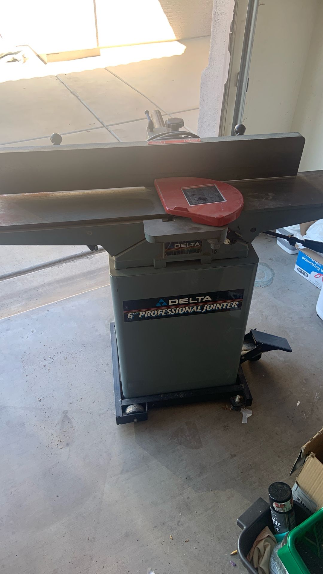Delta 6” Professional Jointer with Cart for Sale in Phoenix, AZ - OfferUp