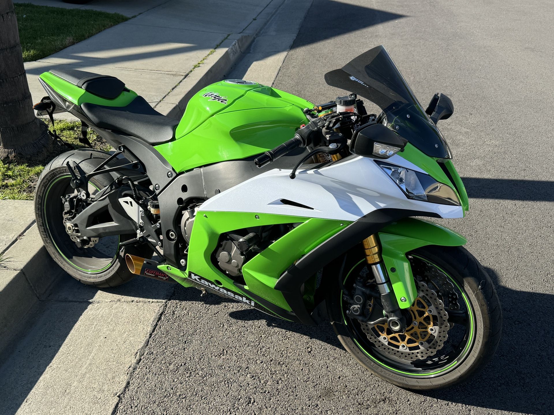 2015 Kawasaki ZX10 for Sale in Garden Grove, CA - OfferUp
