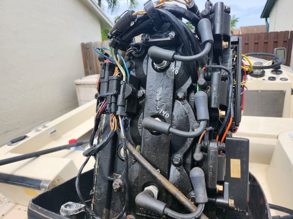 Johnson 75 HP 2 cycle 1997 Outboard for Sale in Miami, FL - OfferUp