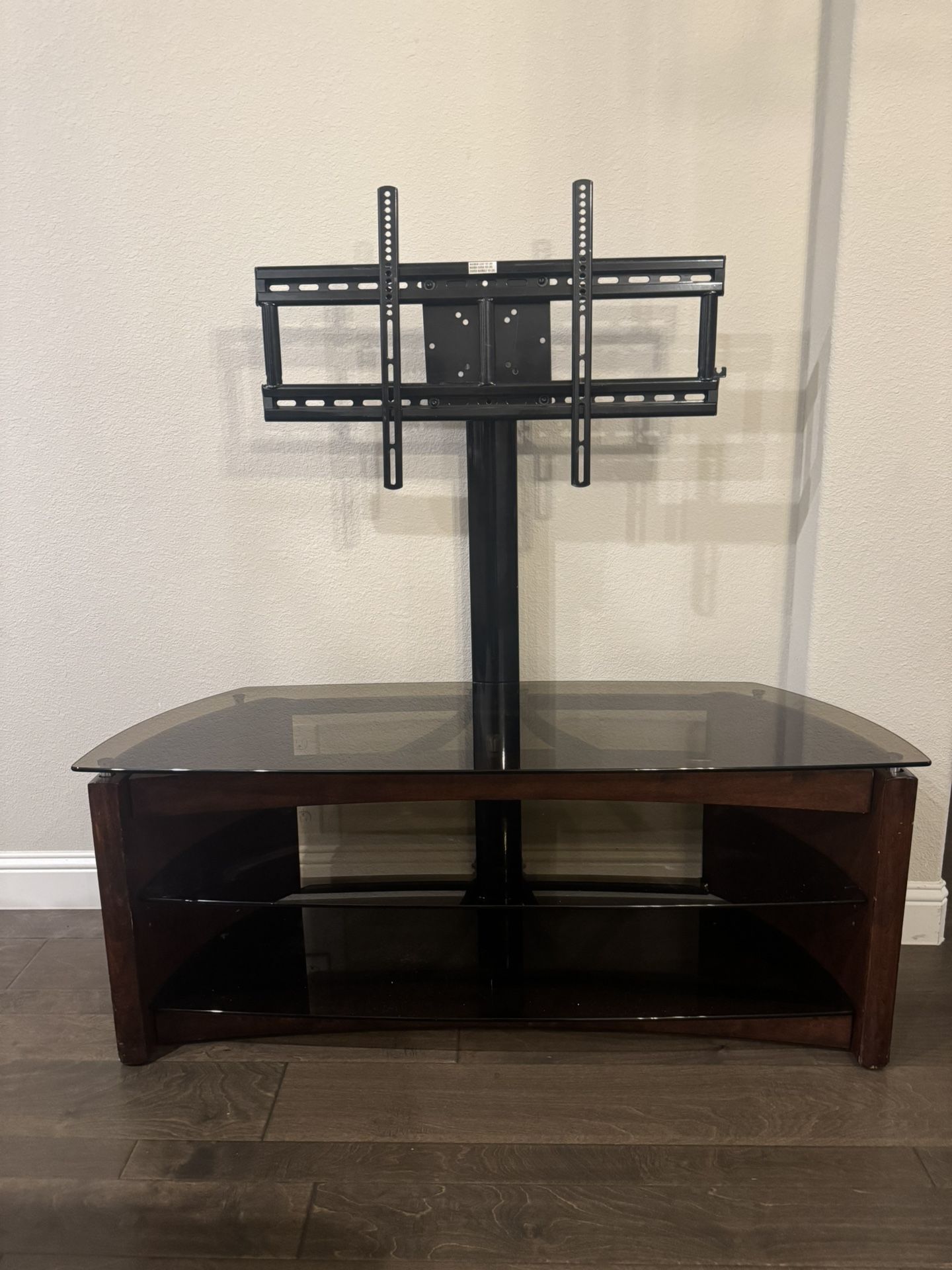 Tv Stand - MUST GO Today for Sale in Cross Roads, TX - OfferUp