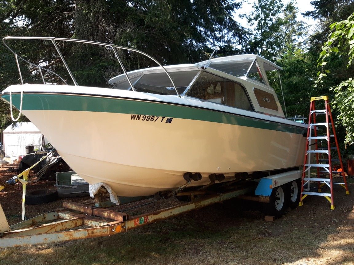 Nice 1972 Sabre Craft 24ft low hours!! for Sale in Vashon, WA - OfferUp