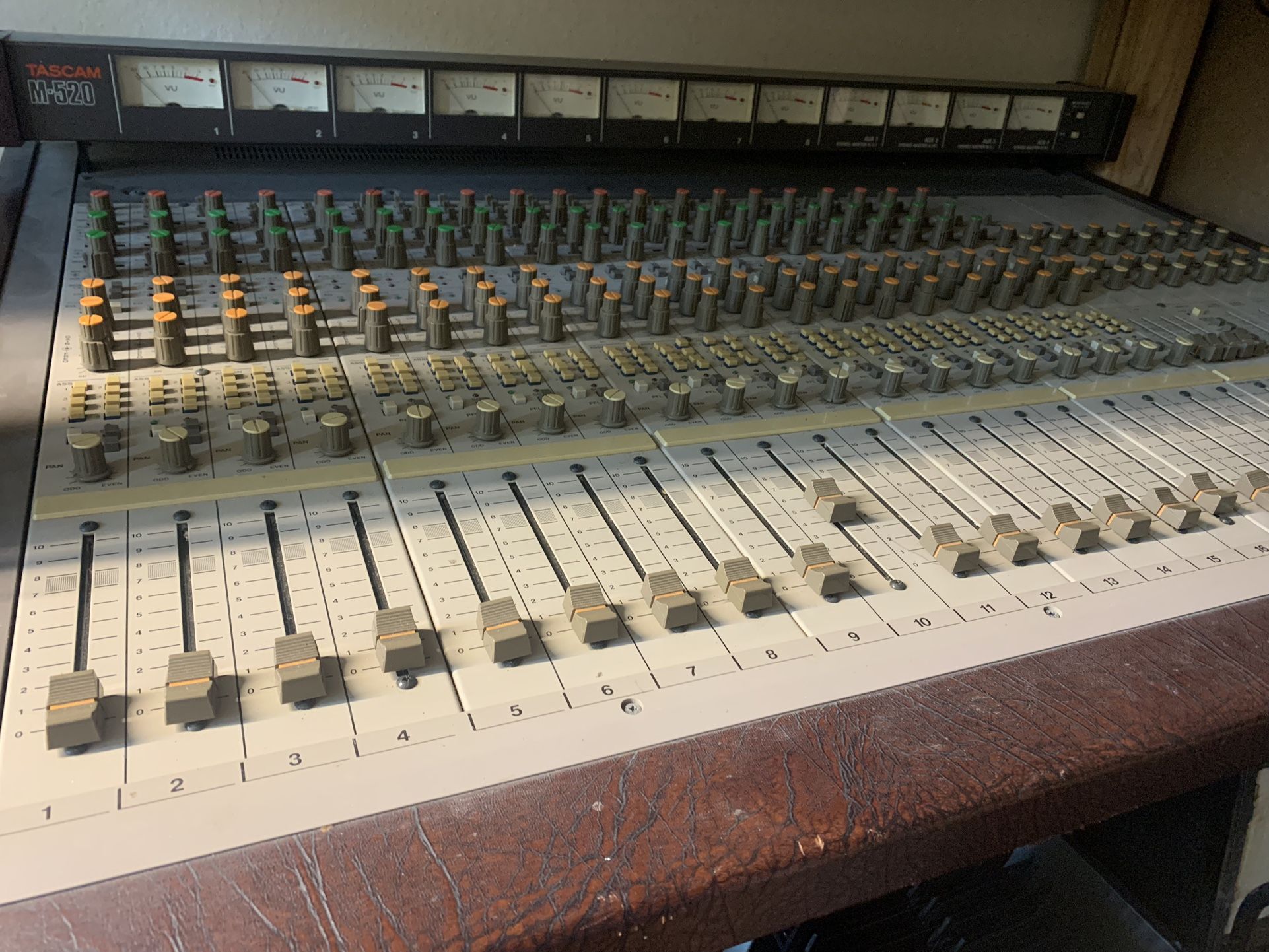 Vintage Mixer Tascam M520 for Sale in Fountain Valley, CA - OfferUp